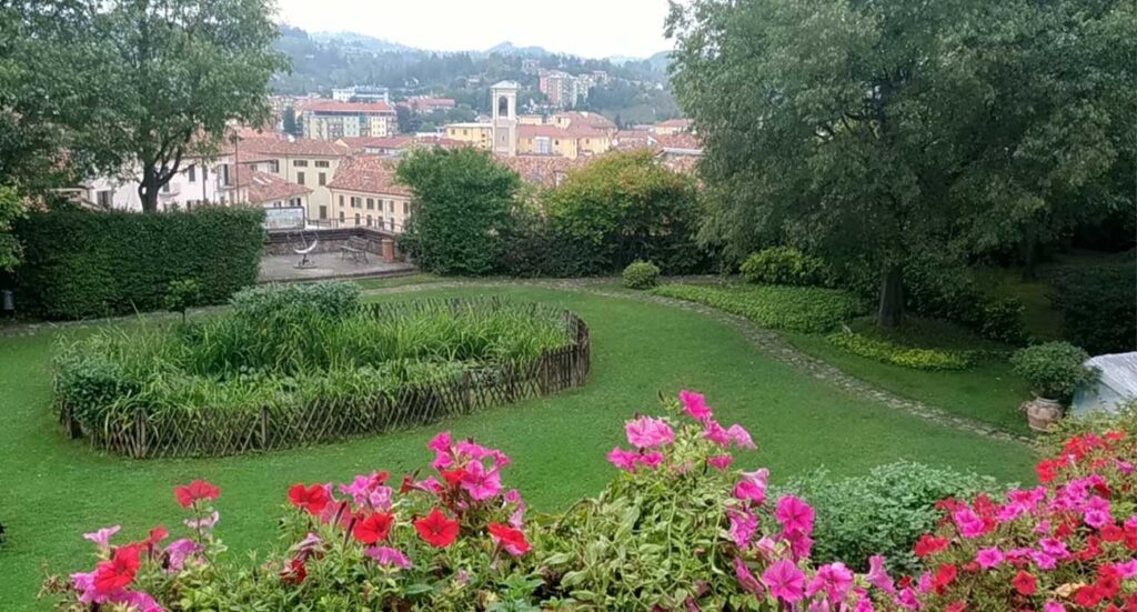 Park of Castello dei Paleologi in Acqui Terme - Wedding Visit Piemonte